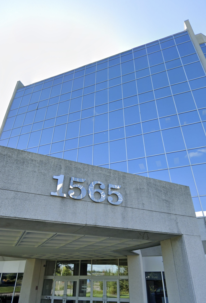 Cataract Surgeons in Ottawa, ON